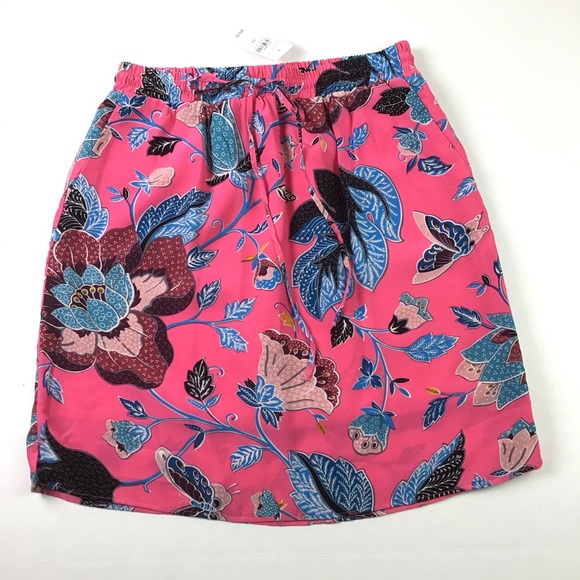 LOFT | Skirts | Loft Pink Floral Mini Skirt | Poshmark